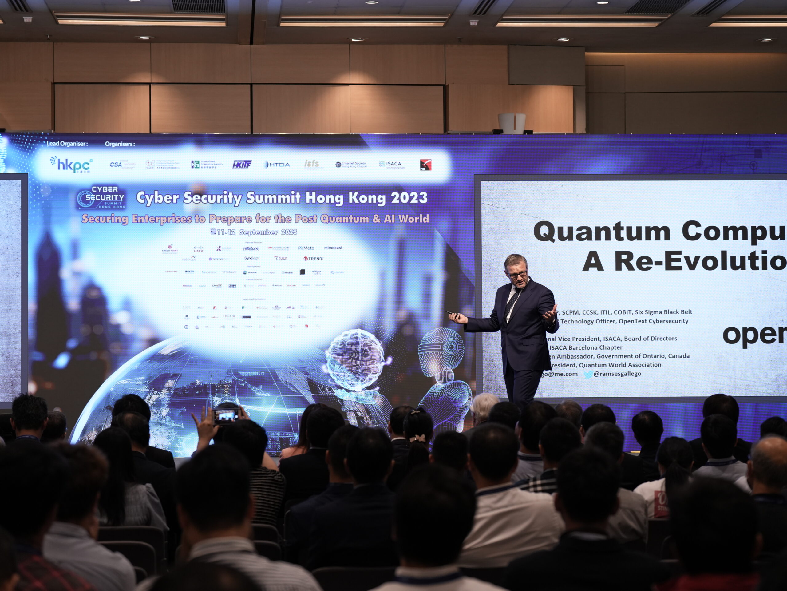 Photo Gallery – CS Summit 2024